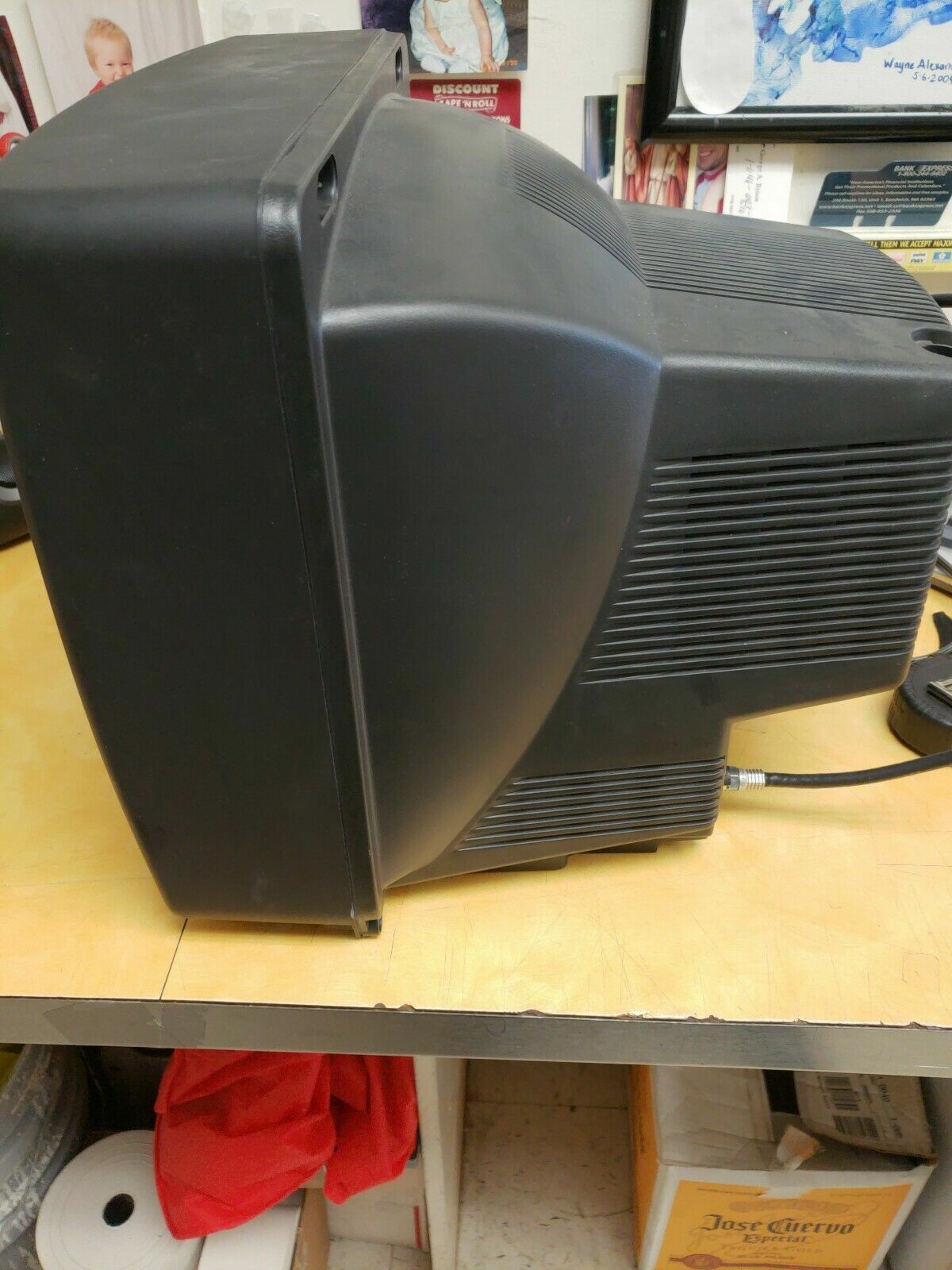 Daewoo 13” CRT color Television model DTQ--14N2FC With REMOTE | eBay