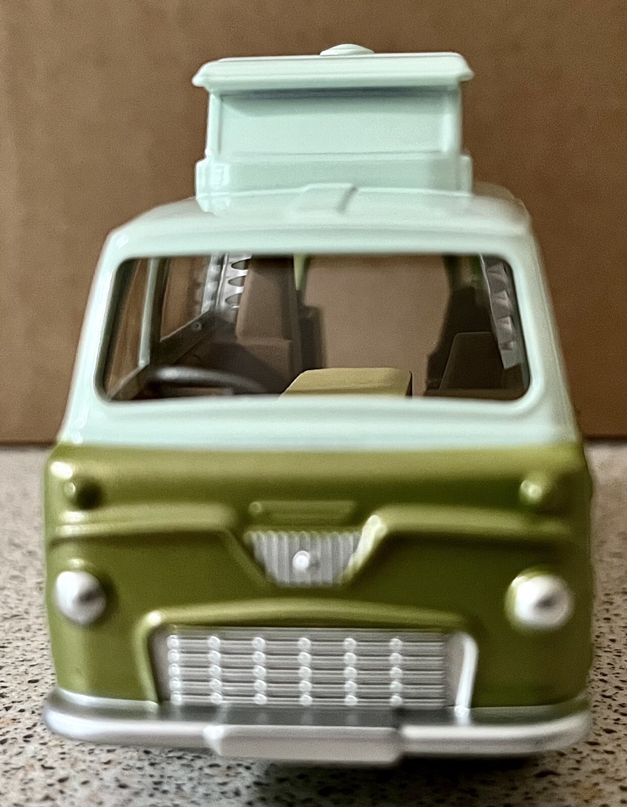 Corgi Toys Model Club 420 -Ford Thames "Airborne" Caravan - 2023 ...