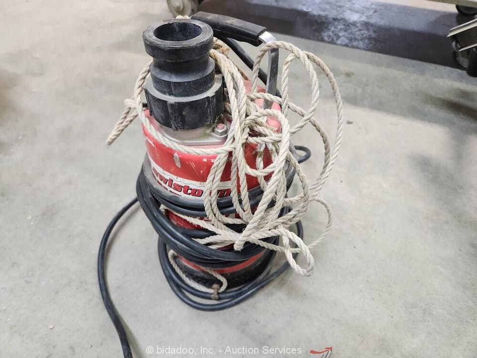 2011 Multiquip ST2037 Submersible 2" Centrifugal Water Pump 37' Max ...