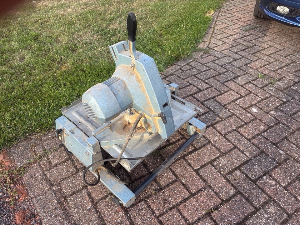 Elu Flip Saw Tg172 240v | eBay UK