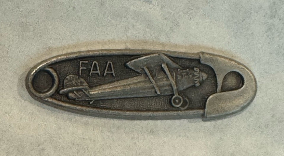Vtg FAA Safety Award Lapel Pin brooch tie tack federal aviation Admin ...