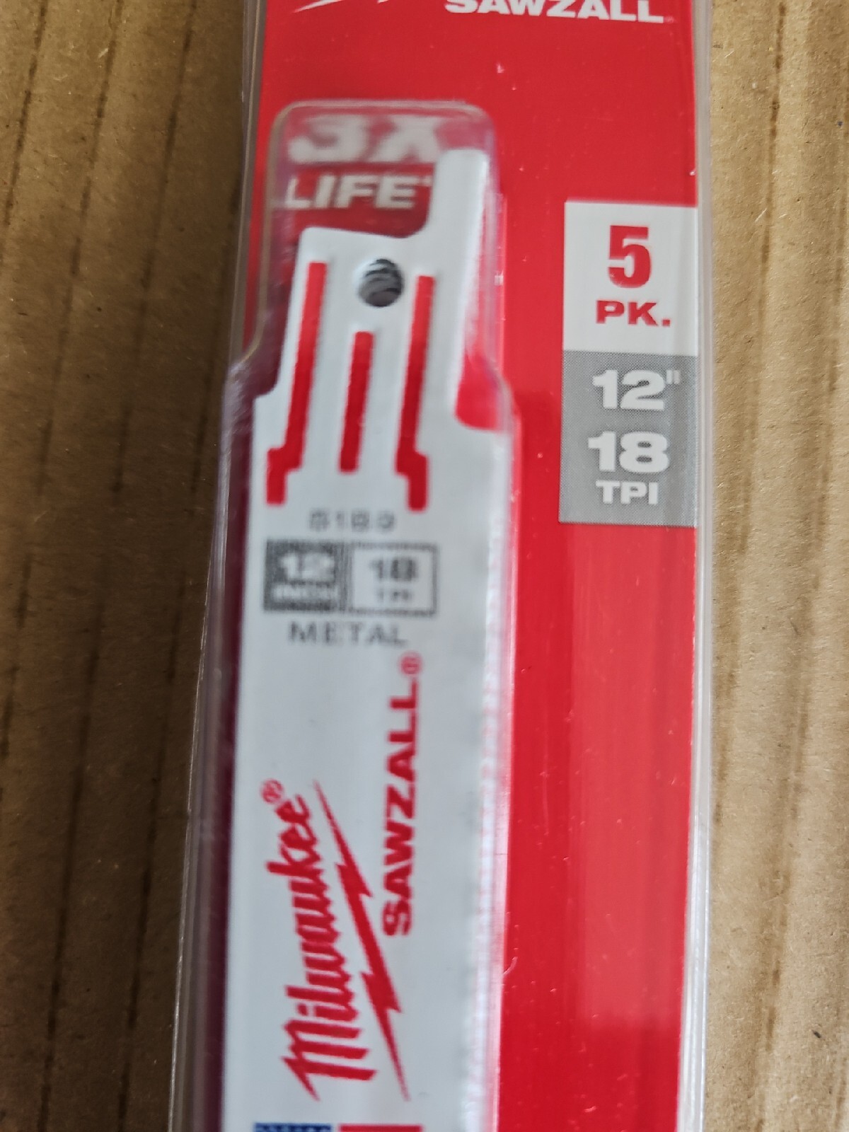 Milwaukee 48005189 Sawzall Recipro Saw Blade 300mm 18 TPI Metal Thin ...