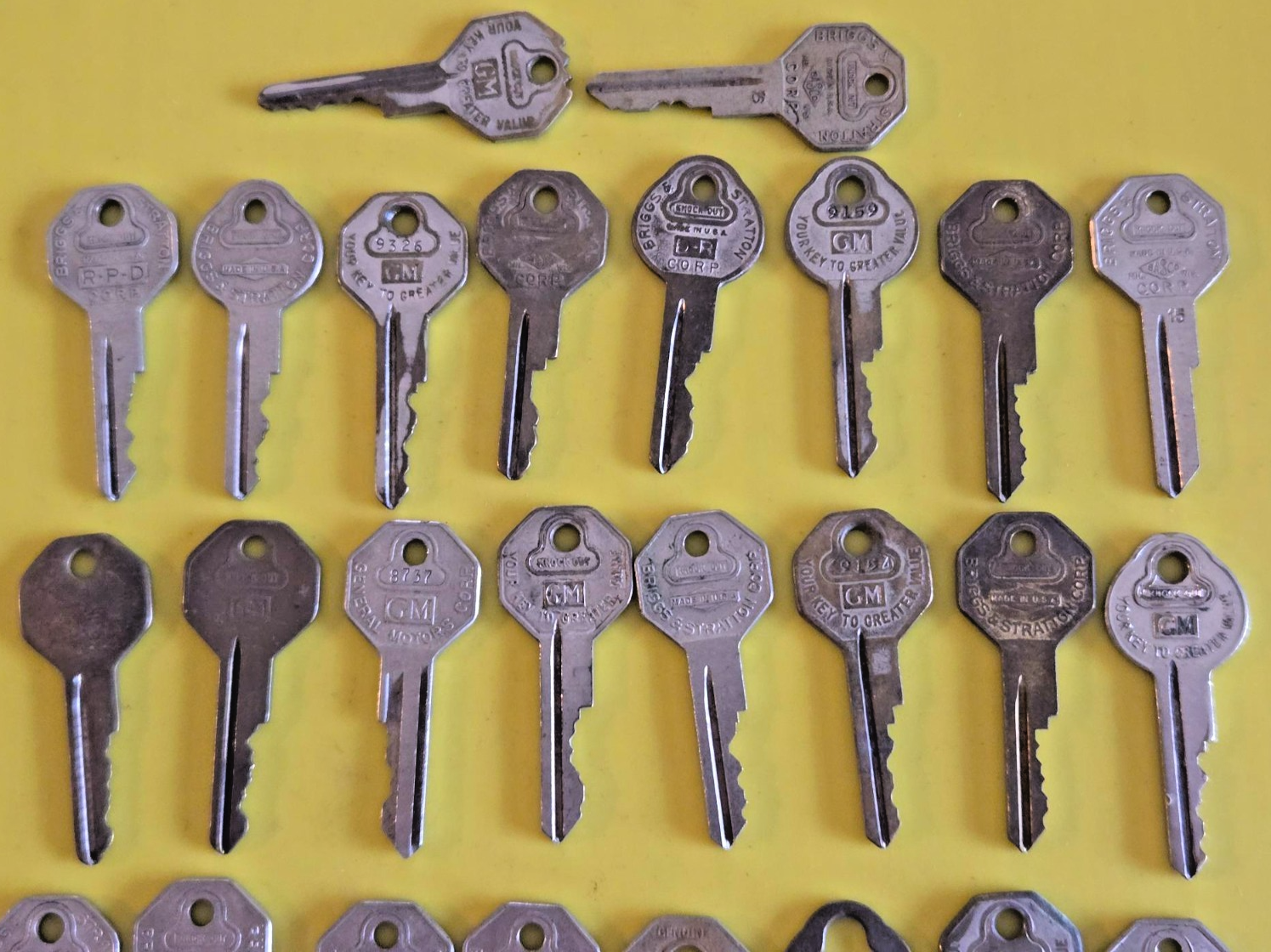 Lot of 34 Vintage GM General Motors Used Cut Keys ~ Free S/H | eBay