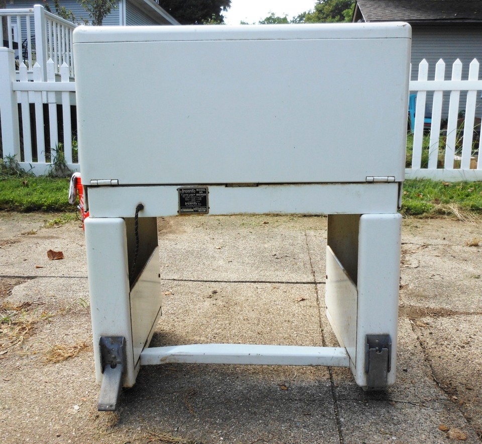 Ironrite Mangle, 85, good condition. Vintage. Local pickup SW Ohio ...