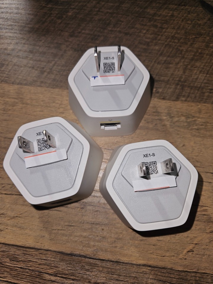 Xfinity xFi Pod WiFi Network Range Extender, 1st Generation, XE1-S Lot ...