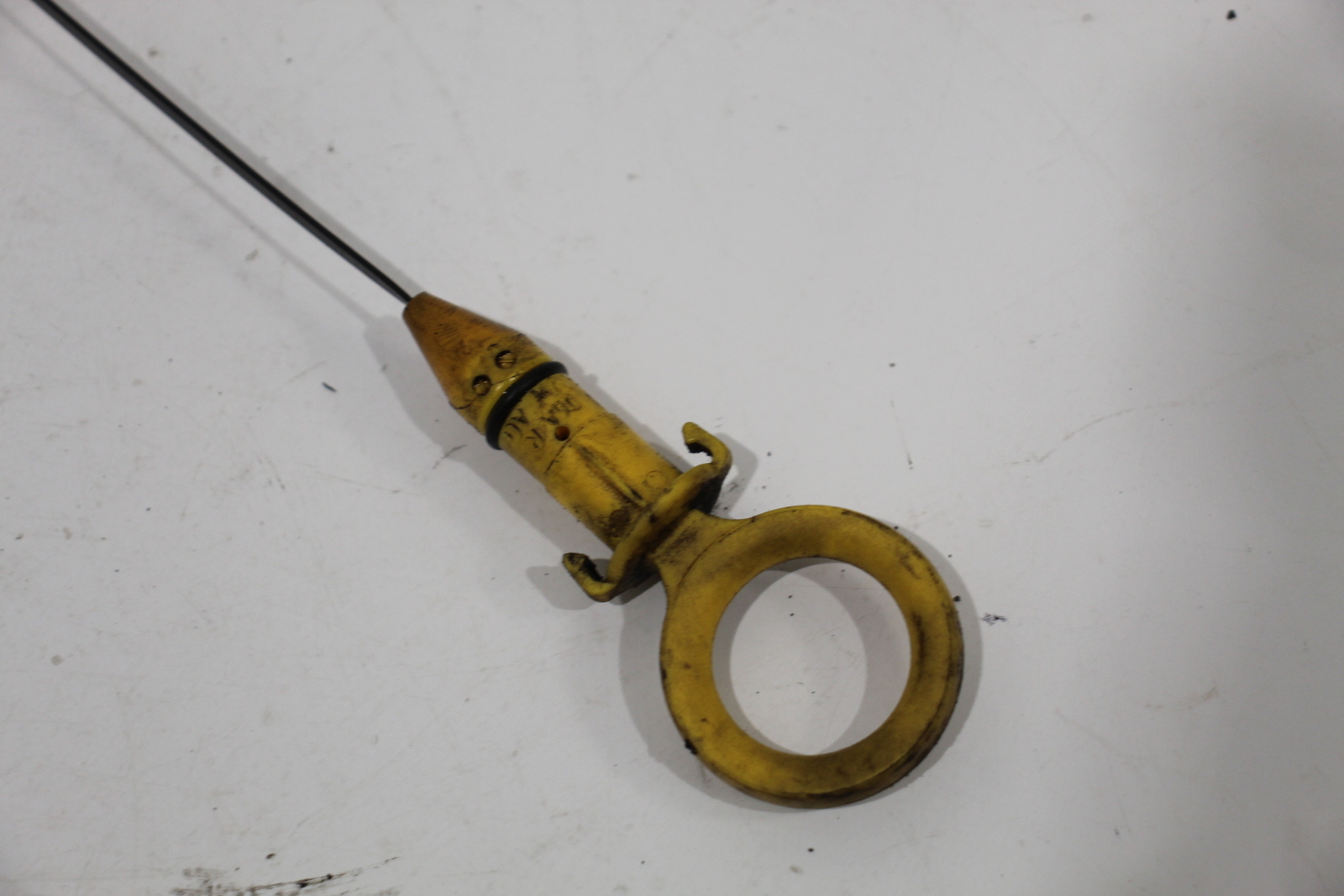 VW Caddy 2K 1.6 Petrol Oil Dipstick 06A115611R | eBay