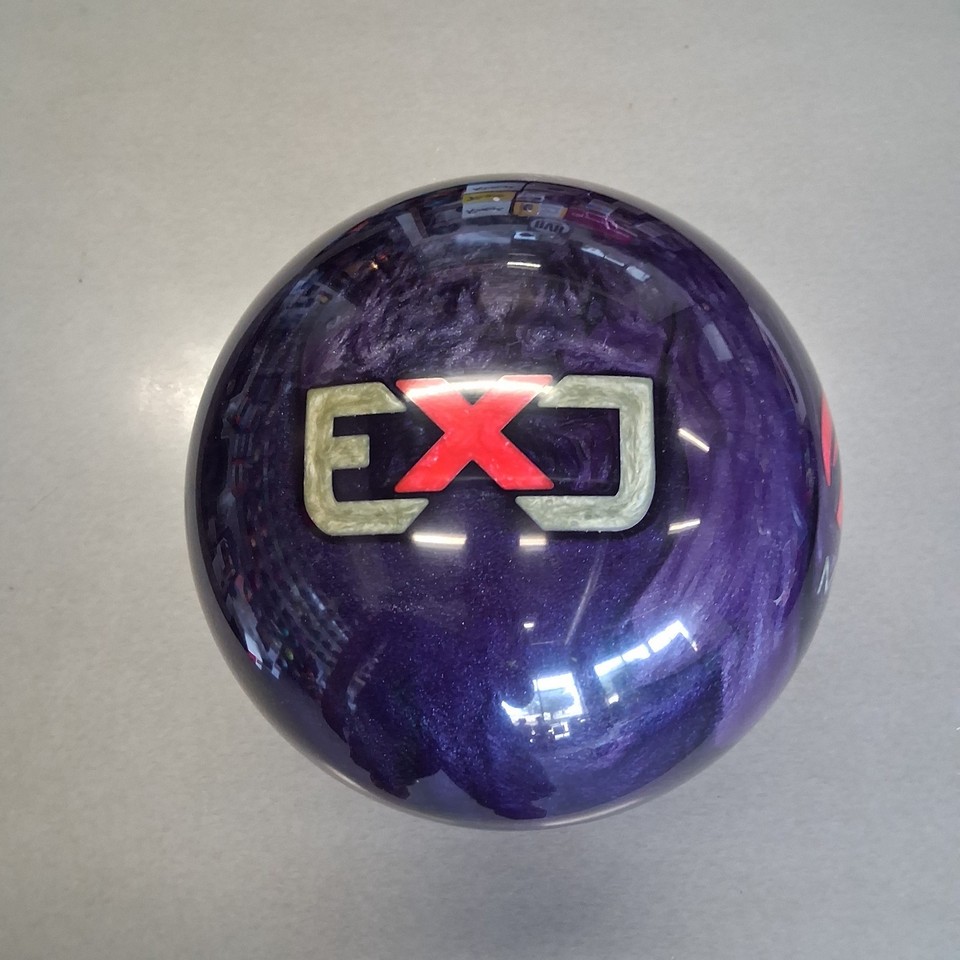 Motiv Venom ExJ Sigma bowling ball 15 LB. 1ST QUAL new undrilled #745 ...