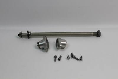 Triumph Street Triple 765R 765 Rear Swingarm Axle Bolt & Nut Spindle ...
