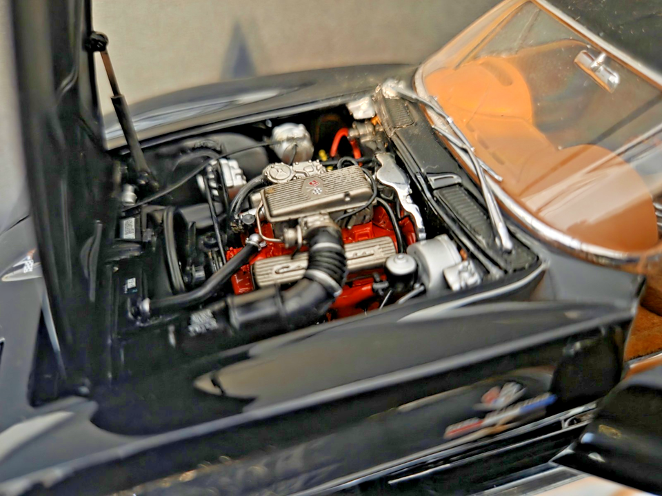 Franklin Mint, 1963 Chevy Corvette Sting Ray, Black, 1:24 Diecast, with ...