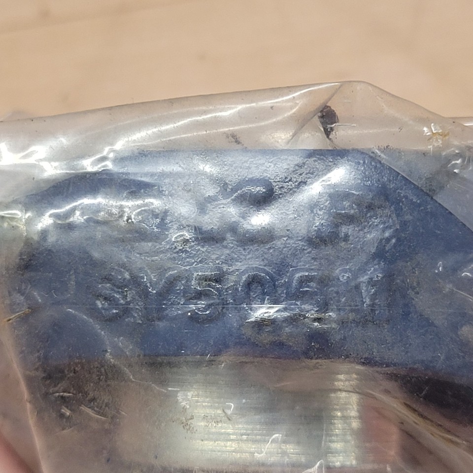 SKF SY505M Cast Iron Pillow Block Housing W/ 253G Roller Bearing - NEW ...