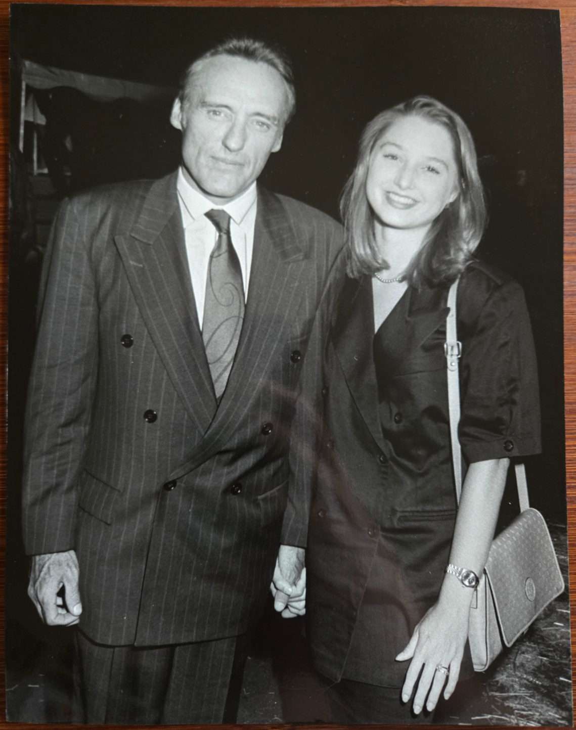 Dennis Hopper (Easy Rider, Hoosiers) & Katherine LaNasa 1988 7x9 Press ...