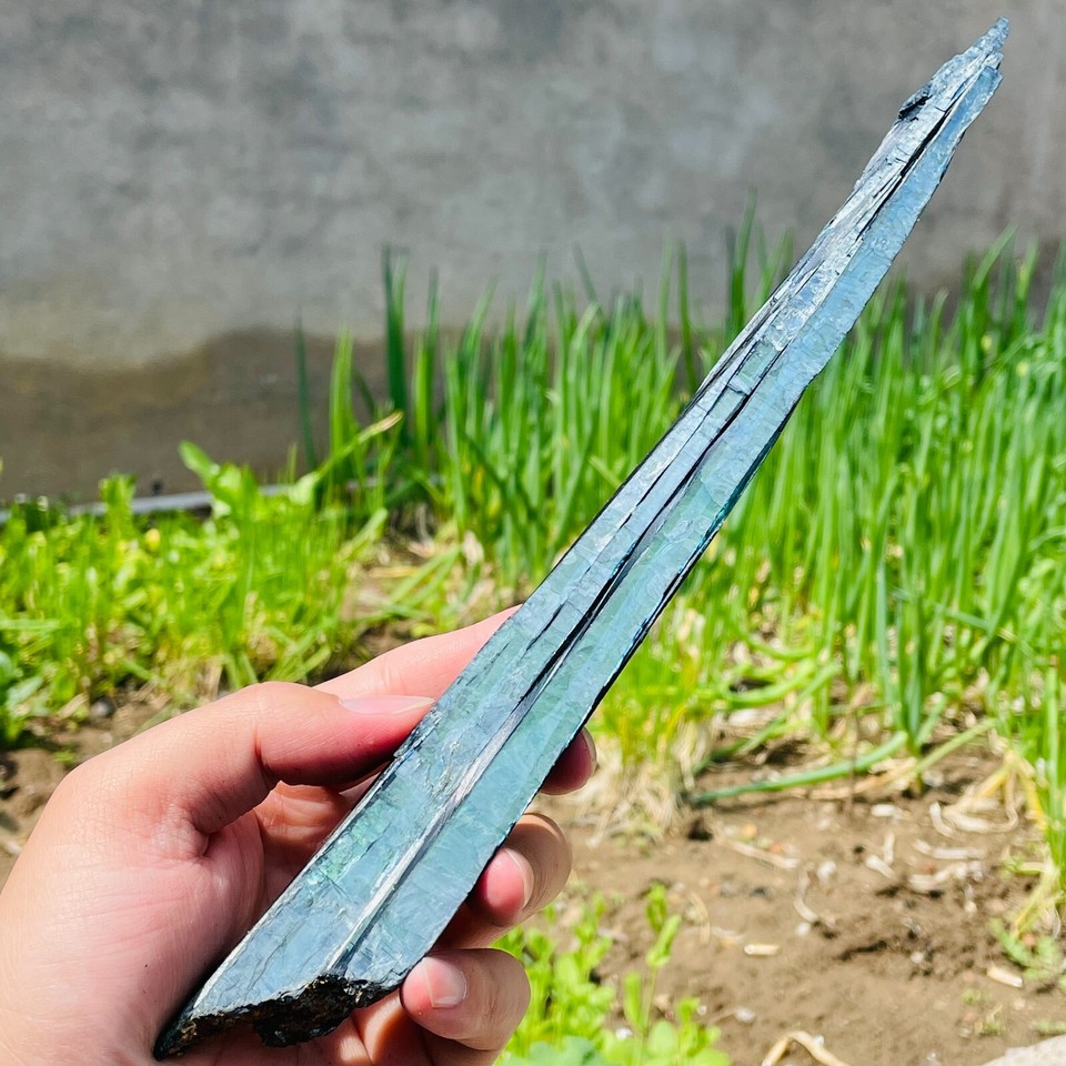 176g Long Natural Blue Vivianite Quartz Crystal Hydrous Iron Phosphate ...