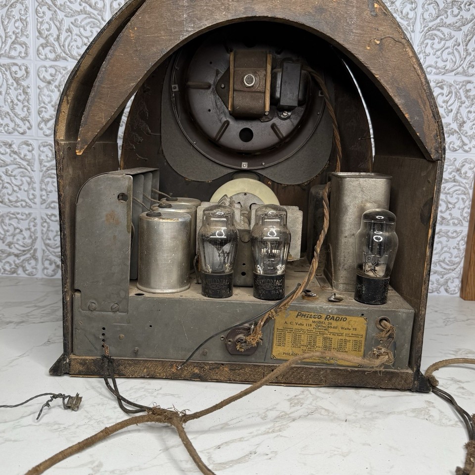 Vintage Philco Cathedral Tube Radio AM Model 20 Baby Grand 1930's ...