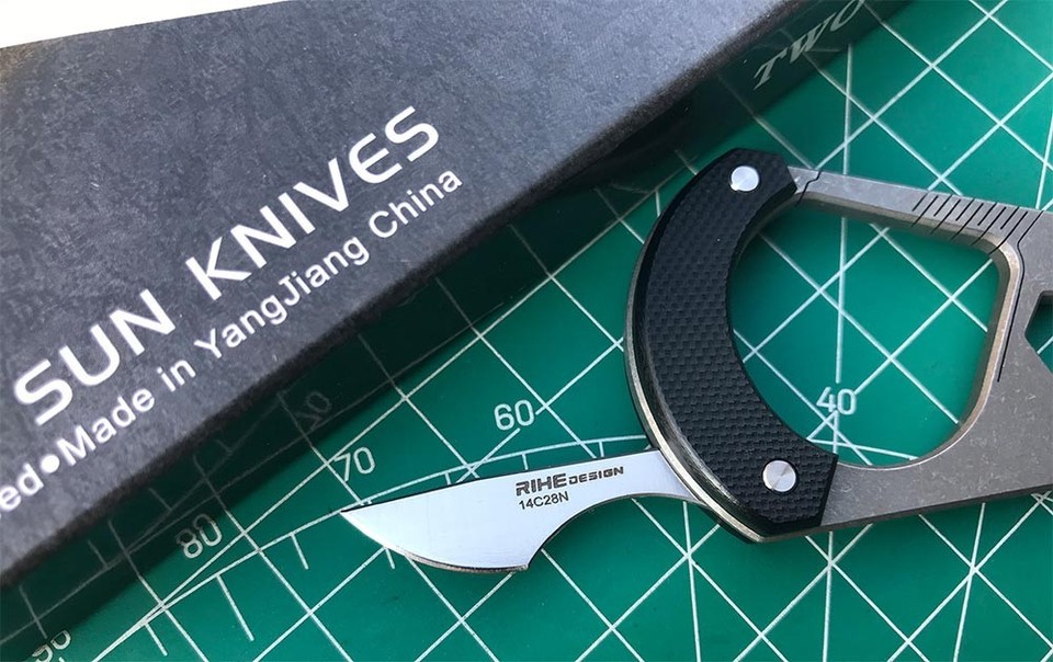 TWOSUN MINI UTILITY KNIFE MULTI-TOOL KARABINER KEYCHAIN TITANIUM TS460 ...