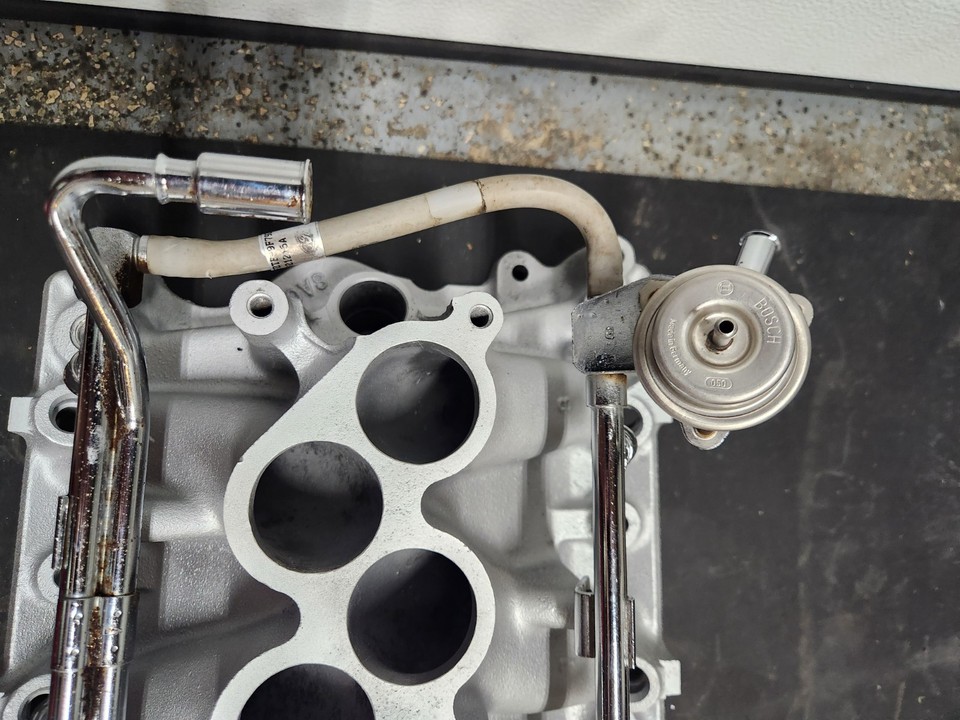 1993-95 Ford F150 F250 Lightning GT40 Fuel Rails 351 Intake Manifold 5 ...