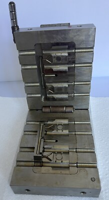 Plastic Injection Insert Molding Mold | eBay