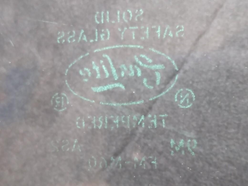 1970-71 FORD TORINO 2dr HT passenger Right side door glass Carlite ...