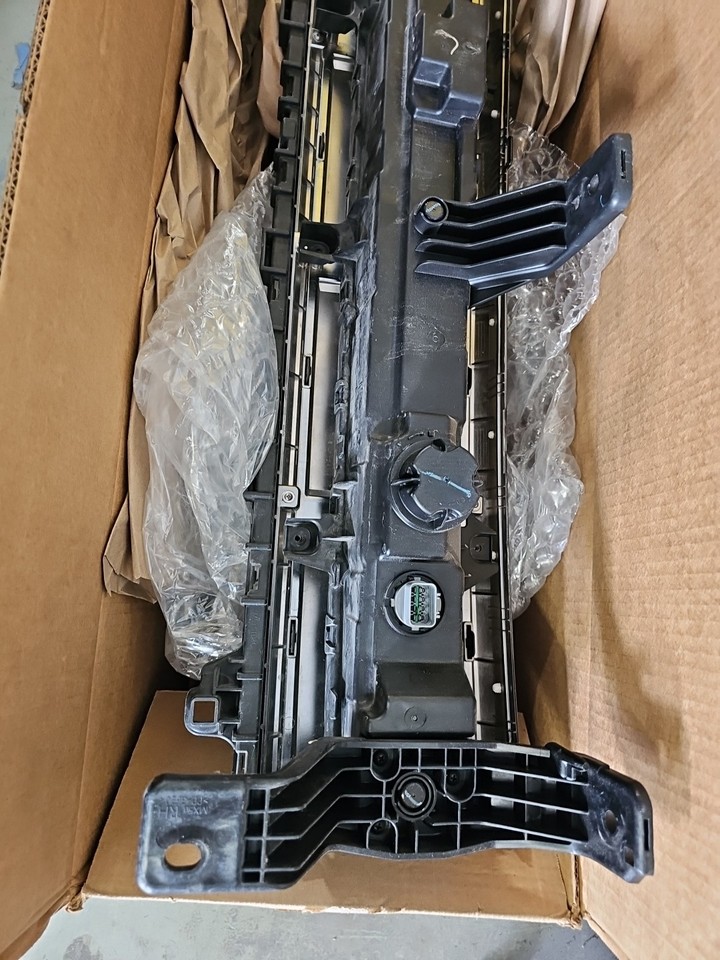 2024 2025 Hyundai Santa Fe LED Headlight Center DRL Grille 92209-R6100 ...