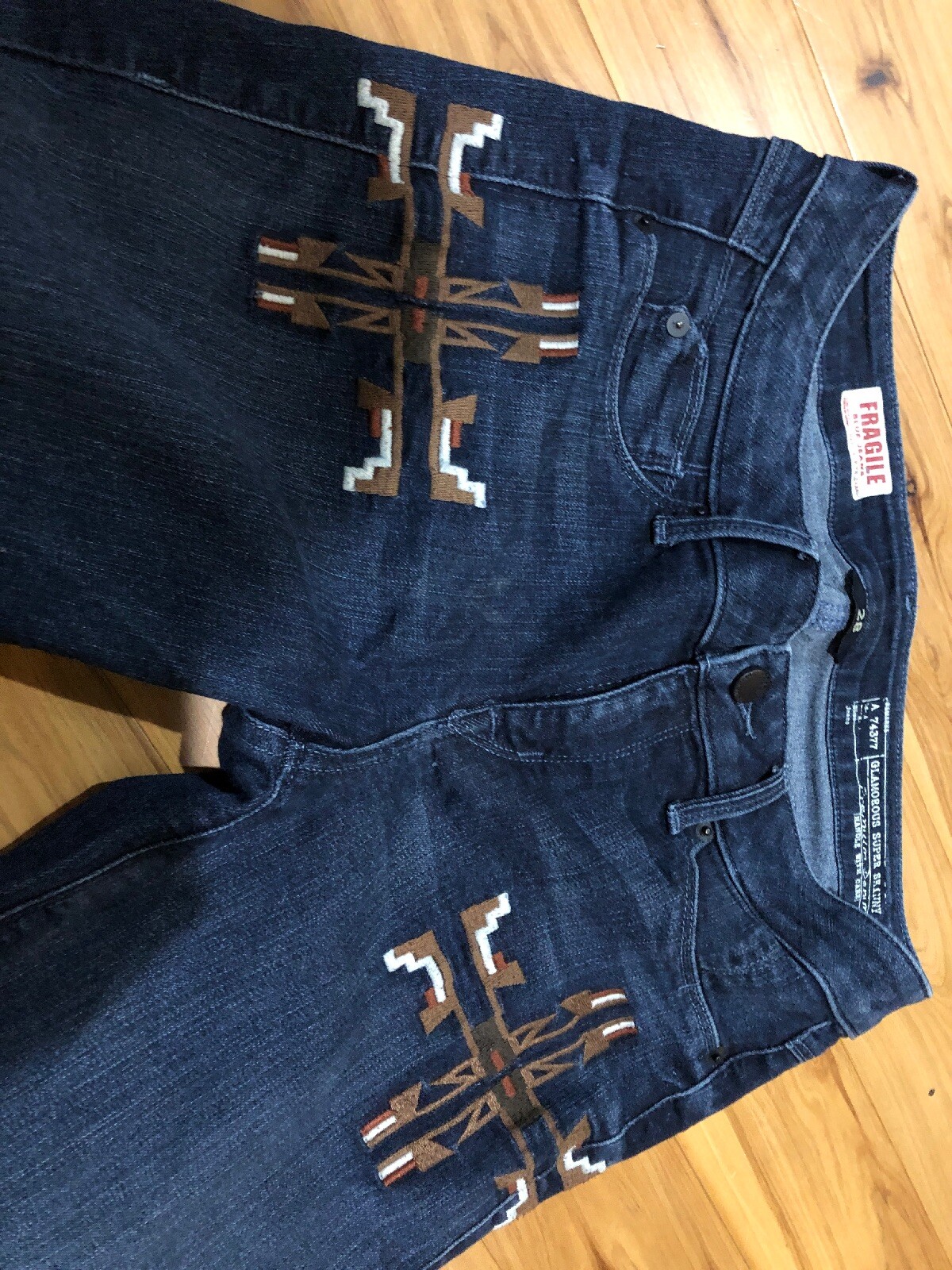 Fragile 28 Blue Jeans Glamorous Super Skinny Western Embroidered Cross ...
