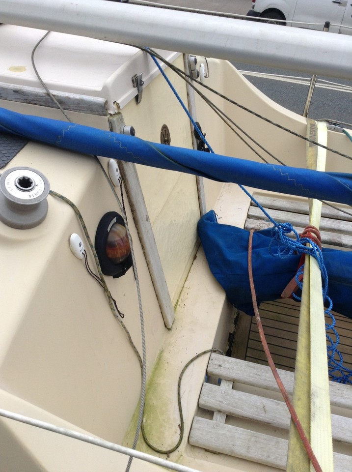 sailing boat anderson 22 lifting keel no trailer | eBay UK