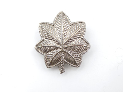 Original WWII US Army Lt. Colonel Oak Leaf Insignia | eBay