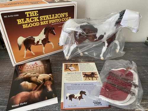 NEW BREYER 2025 Vintage Collectors Club INFERNO Glossy pinto w Blanket ...