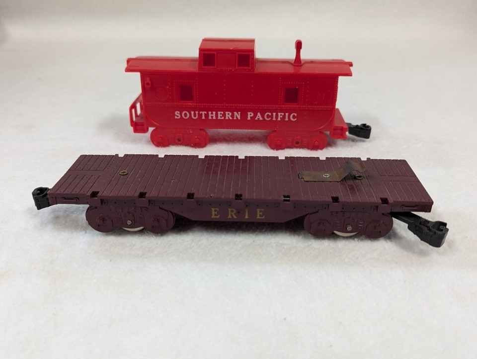 Vintage O Scale Marx Southern Pacific Caboose & Erie Flatcar & LV 2191 ...