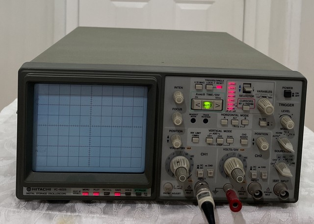 Hitachi V-252 20mhz Digital Storage Oscilloscope for sale online | eBay