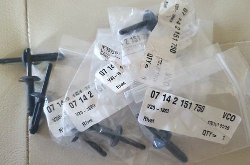 BMW E70 X5 E71 X6 Set of 9 Blind Rivets For Wheel Arch Trim #07 14 2 ...