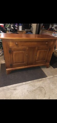 Sideboards & Buffets - Maple Sideboard