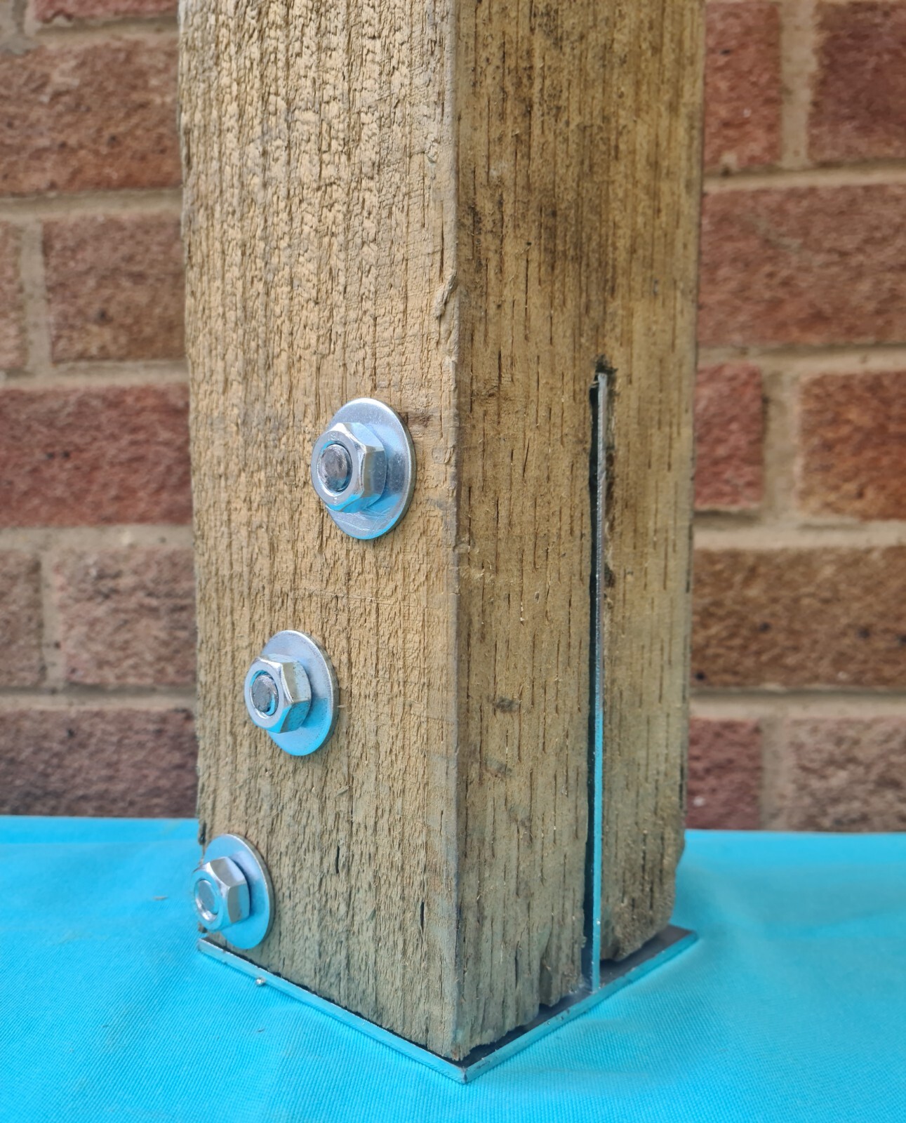 GALVANIZED STEEL T BLADE BOLT DOWN POST SUPPORT, TIMBER CONNECTOR ...