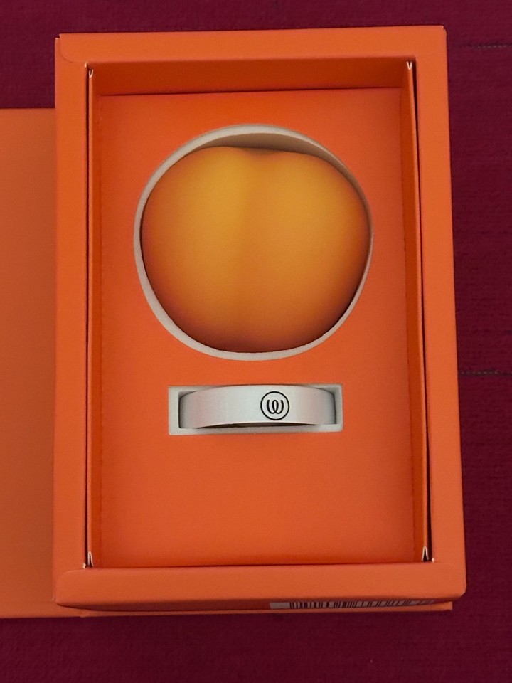 Womanizer Lovehoney peach toy clitoral suction New In Box | eBay UK