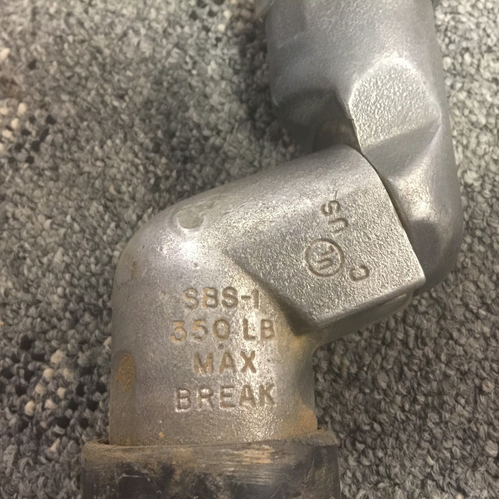 **Catlow 1"M x 1"F Controller Swivel/Breakaway Fail-Safe SBS1X1 ...