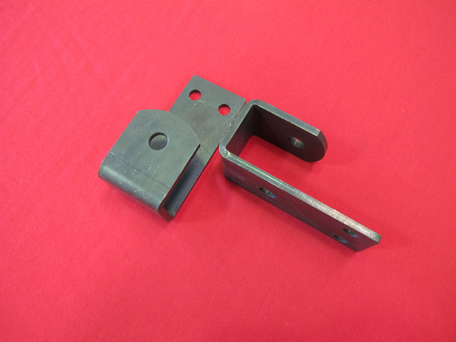 FORD 9 INCH RADIUS TRAMP ROD MOUNTING BRACKET SUIT 38 MM BUSH PAIR XA ...