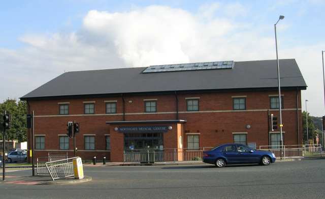 Photo 6x4 Northgate Medical Centre Pontefract c2007 | eBay UK