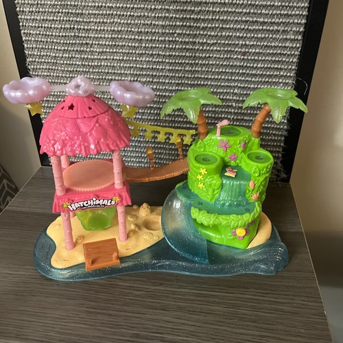 Hatchimals Treehouse Tropical Party Playset Lights Sounds Music Tested ...