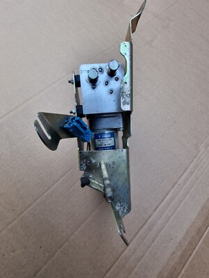 BMW E39 Touring OEM AUTOMATIC ELECTRIC TAILGATE HYDRAULIC PUMP ...