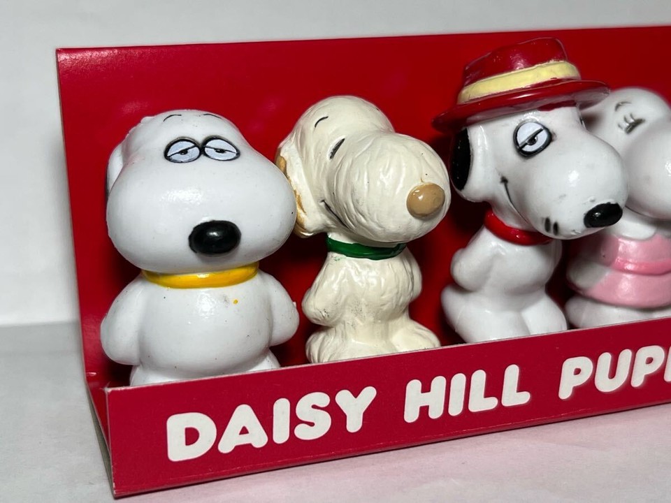 RARE! Vintage FAMILIAR PEANUTS Familia Snoopy and Brothers Daisy Hill ...