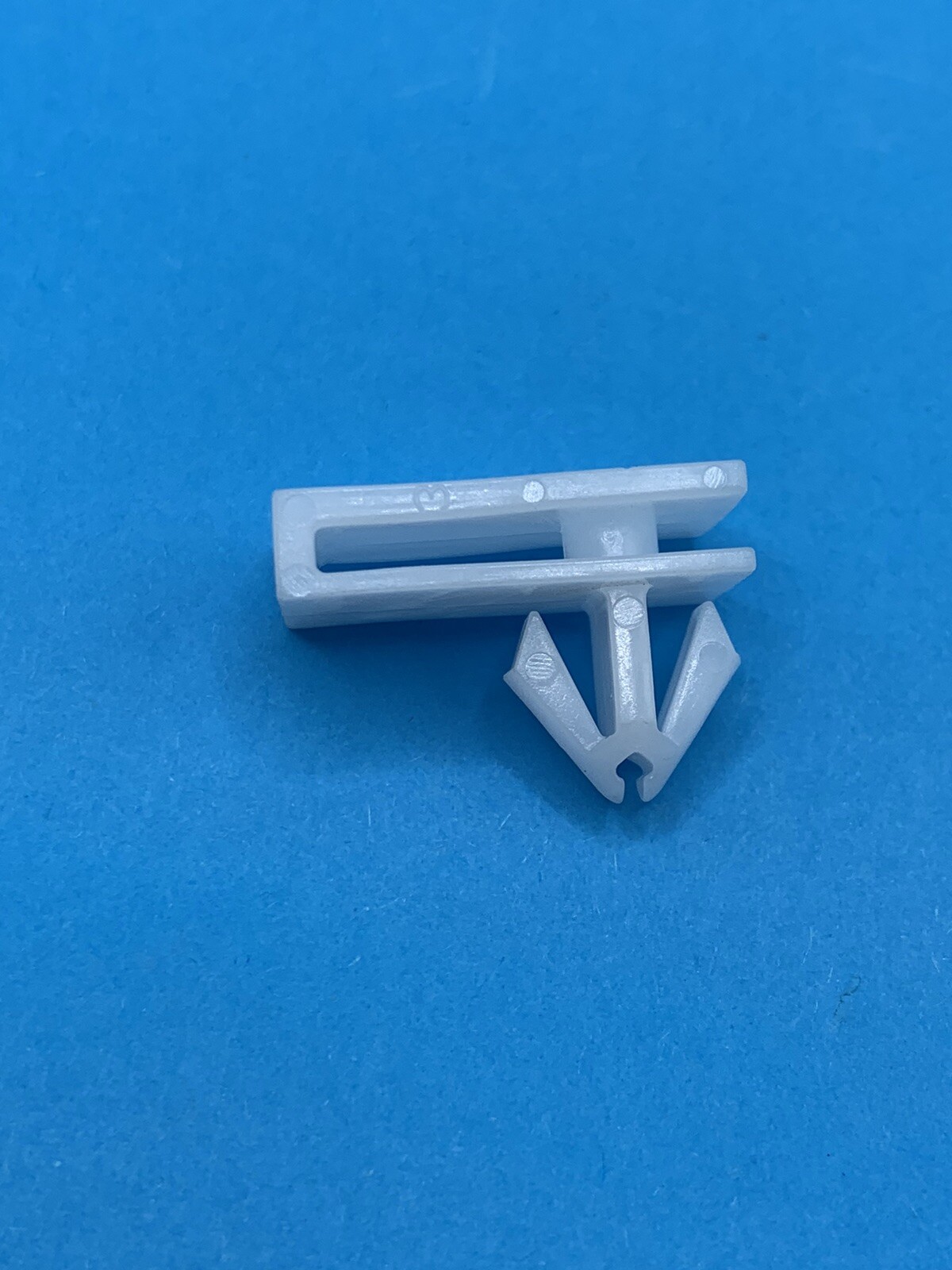 (Pack of 10) Tailgate Cover Guard CLIPS for Avalanche Silverado Sierra ...