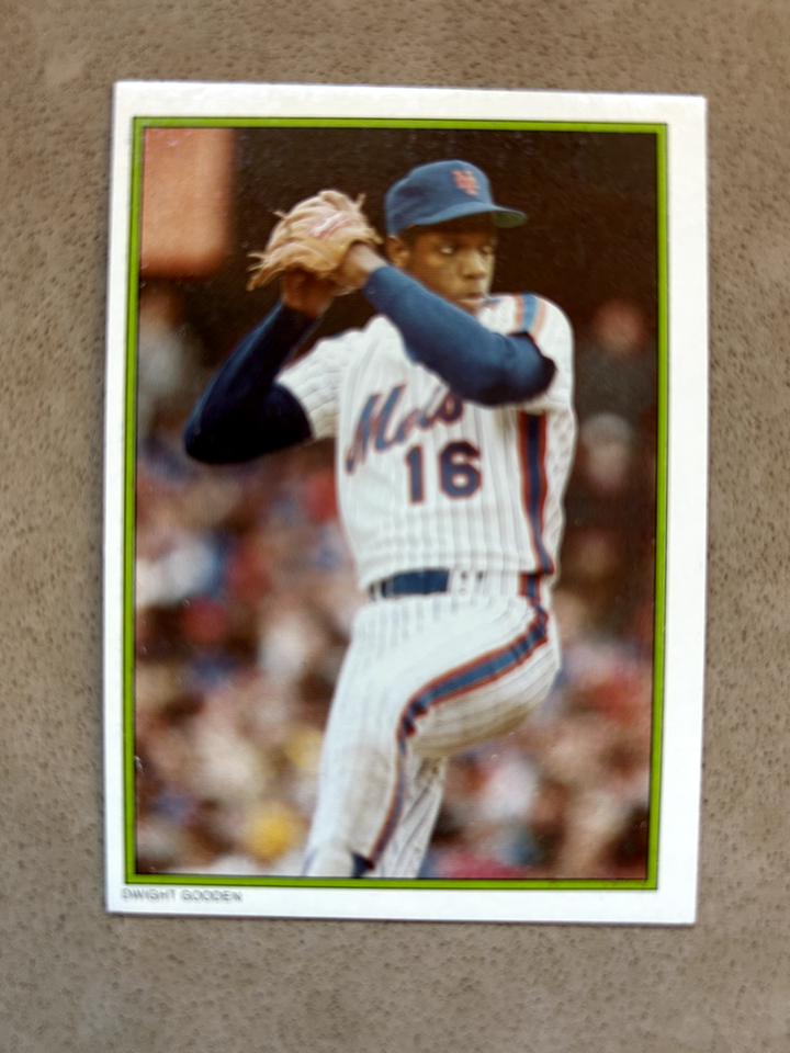 Lot of 607 1983-2006 Baseball Cards including Ryan, Puckett, Rose ...