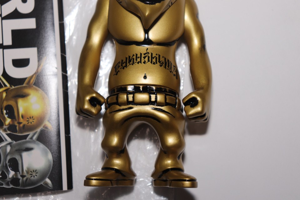 Usugrow Rebel Ink Secret Base Gold - The World Power Kaiju Sofubi Japan ...