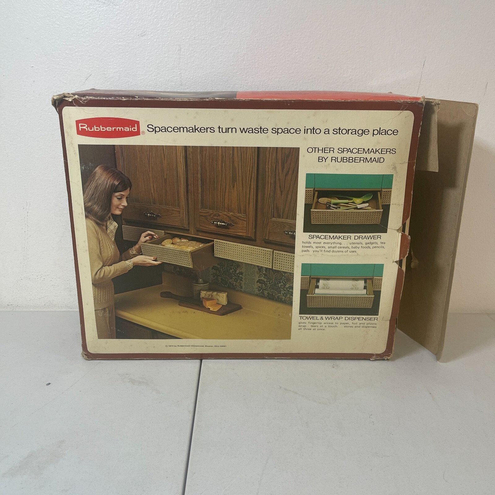 Vintage Rubbermaid Spacemaker Bread Maker NOS w/Original Box OPEN BOX ...