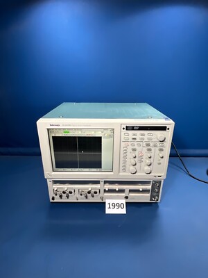 Tektronix DSA8200 Digital Serial Analyzer W/ 2 80E04 SAMPLING MODULES ...