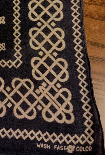 Vintage Blue Bandana Elephant Trunk Up Cotton Wash Fast WPL 9939 Chain ...