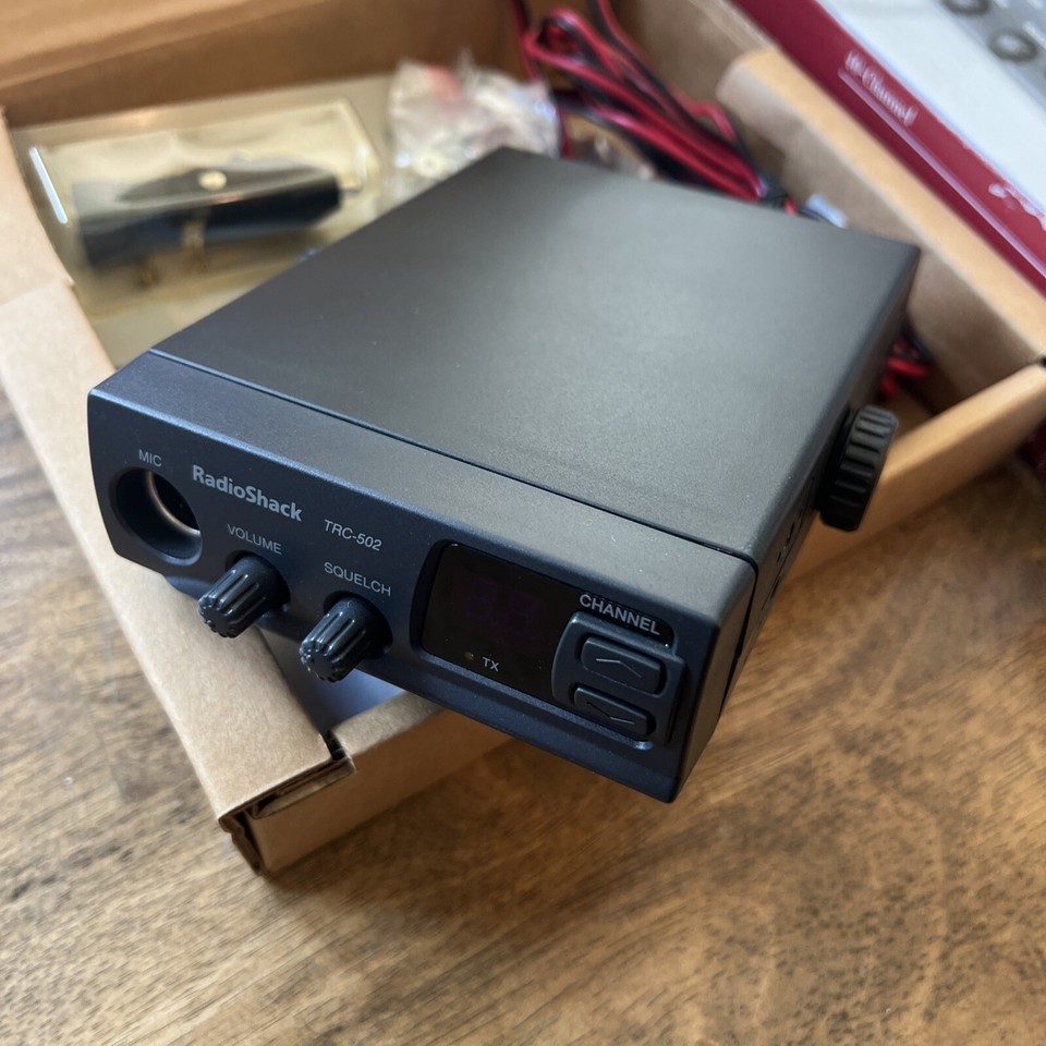 Radio Shack TRC-502 Mini Mobile 40 Channel CB Radio - NEVER USED / NO ...