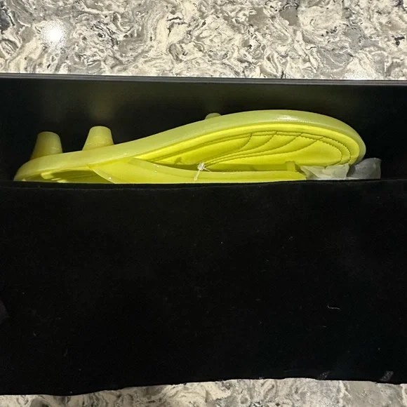 NIB Fenty X Puma Cat Cleat Jelly Sandal Lime Sheen Green Yellow 7 ...
