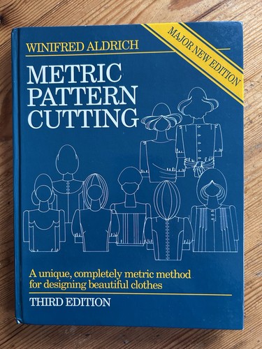 Metric Pattern Cutting Men's Hardback by Winifred Aldrich Third Edition ...