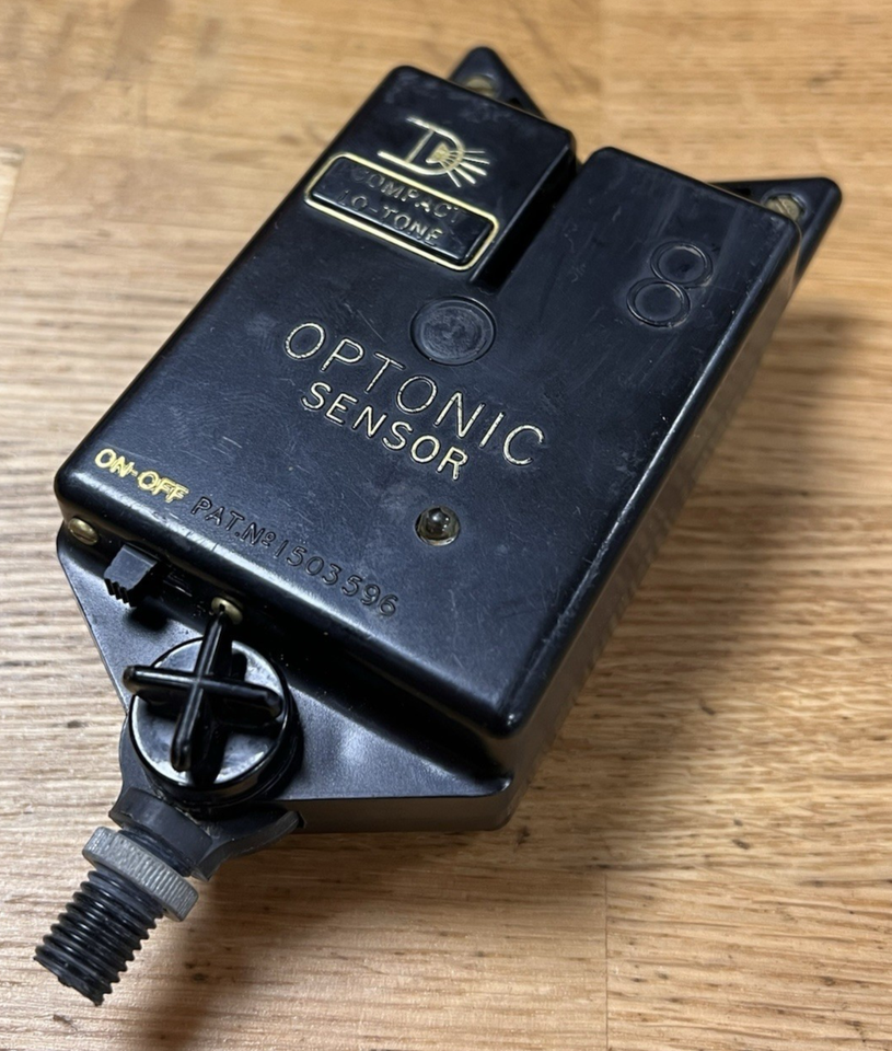 Efgeeco OPTONIC Fishing Bite Alarms CARP BREAM TENCH 1980S COMPACT X 2 ...