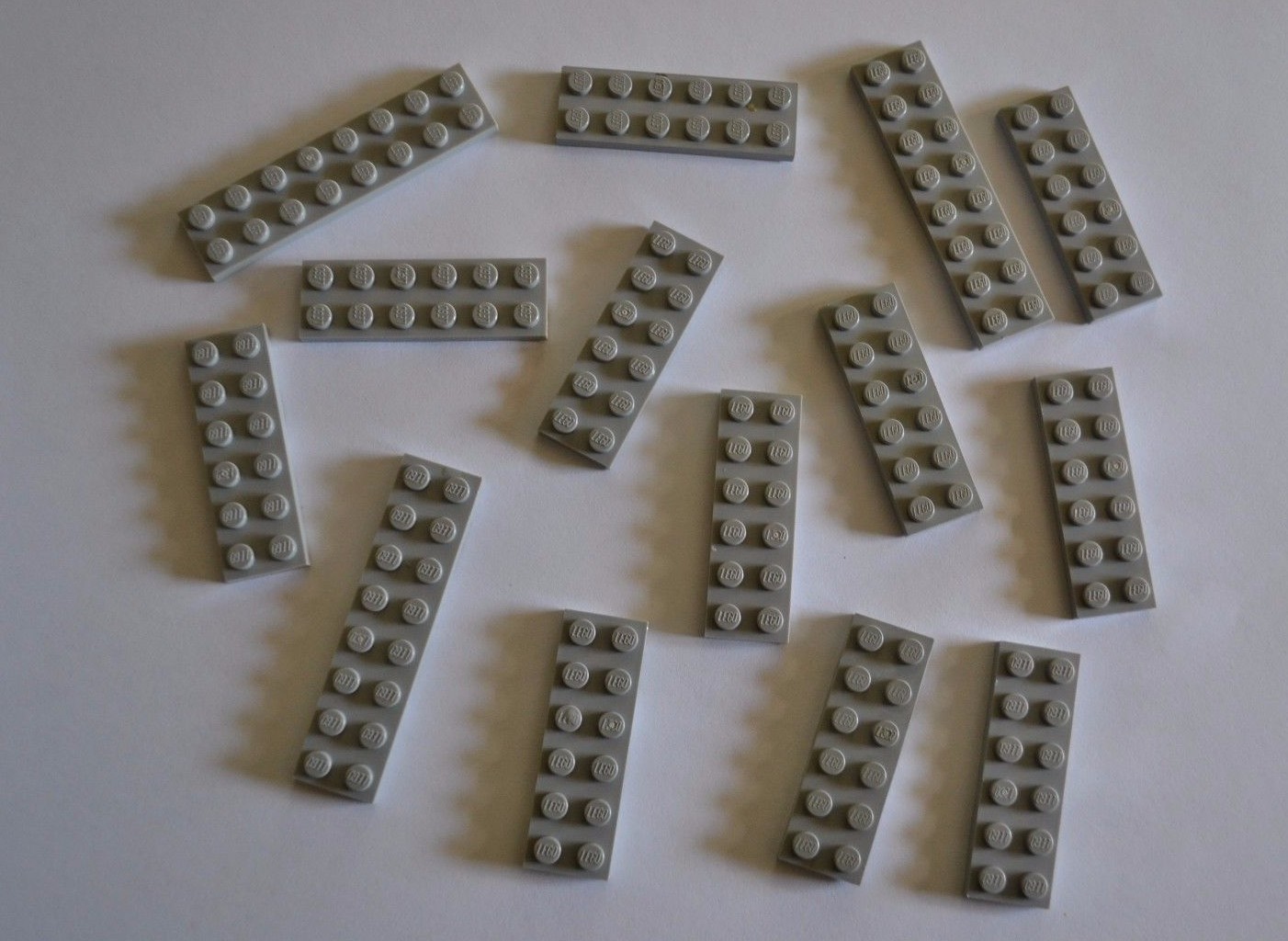 lot of 14 assorted light grey Lego plates - 2X6, 2X8 (LTGY34) | eBay