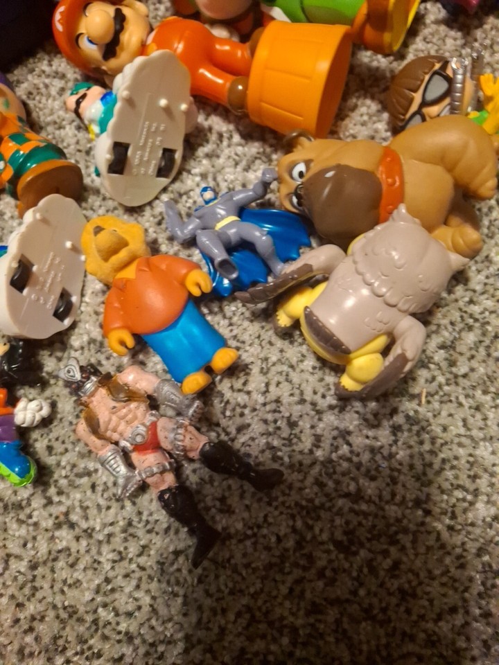 Vintage 80' And 90's 00s Mario Barney Aladdin Dinosaurs Nickelodeon ...